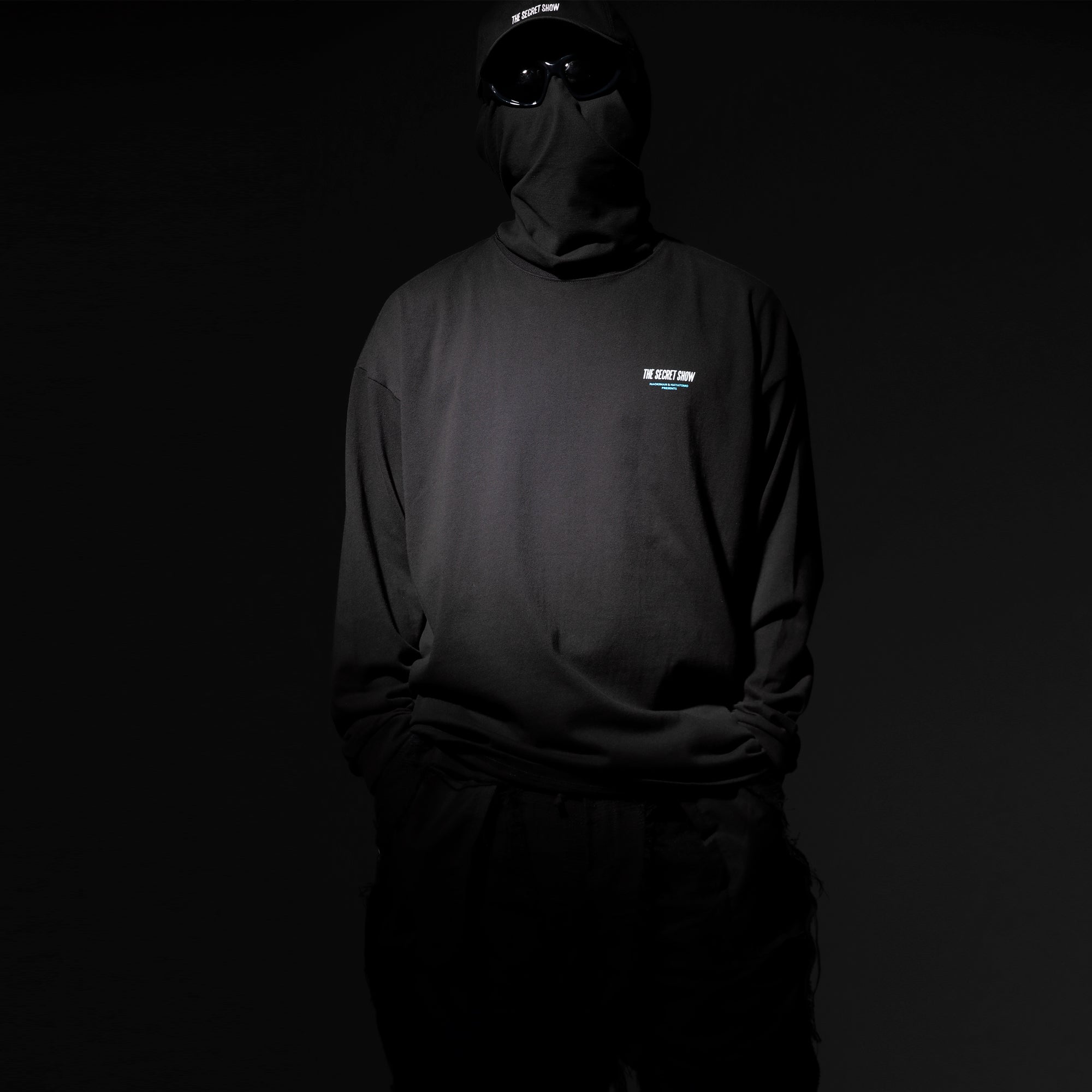 The Secret Show-White- – The Secret Show Store